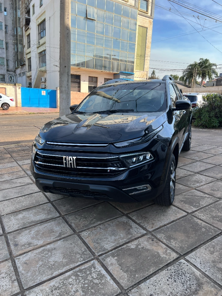 FIAT TORO - 2022 - $27,797,000